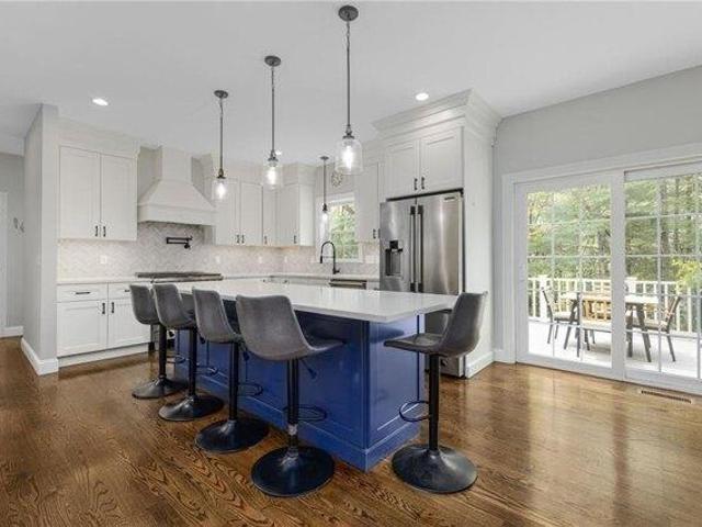 house with 4 bedroom, Coventry RI ES104569218