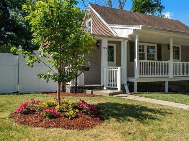 house with 4 bedroom, Coventry RI ES105108422