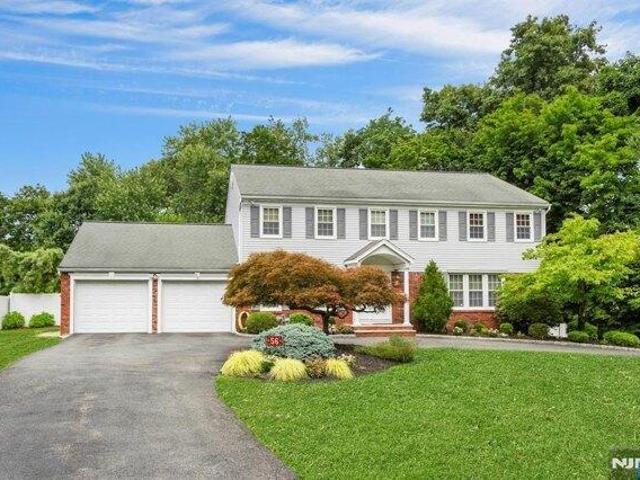 house with 4 bedroom, Closter NJ ES105205443