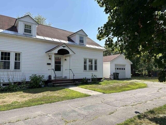 house with 4 bedroom, Claremont NH DS101748360