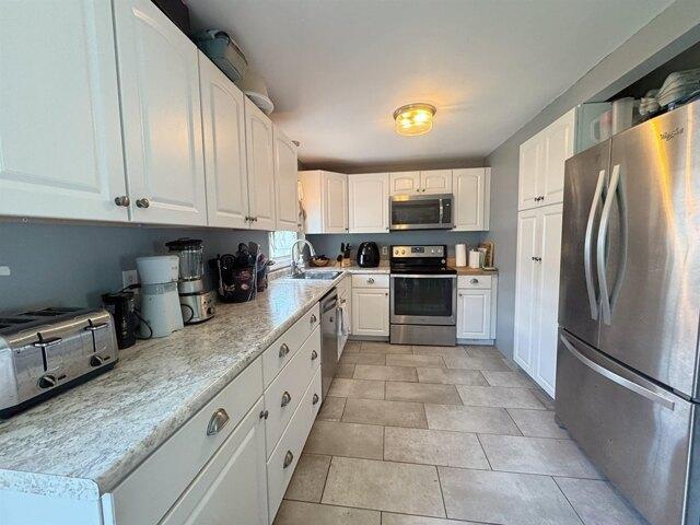 house with 4 bedroom, Claremont NH DS104114382
