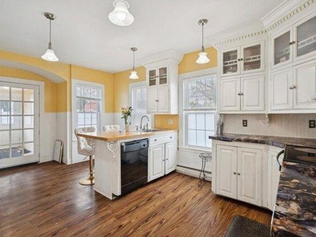 house with 4 bedroom, Claremont NH ES103251199