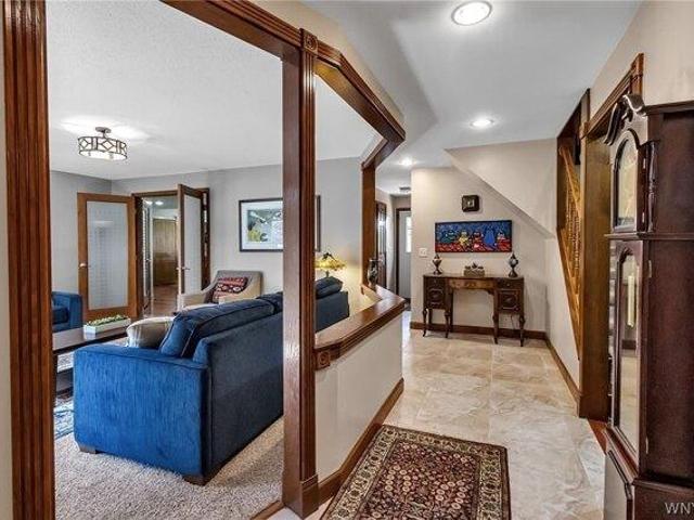 house with 4 bedroom, Clarence Center NY ES104898485