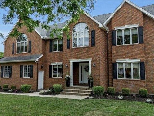house with 4 bedroom, Clarence NY ES104904064