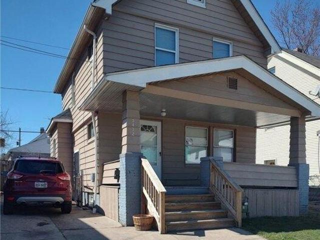 house with 4 bedroom, Cleveland OH DLS88247158