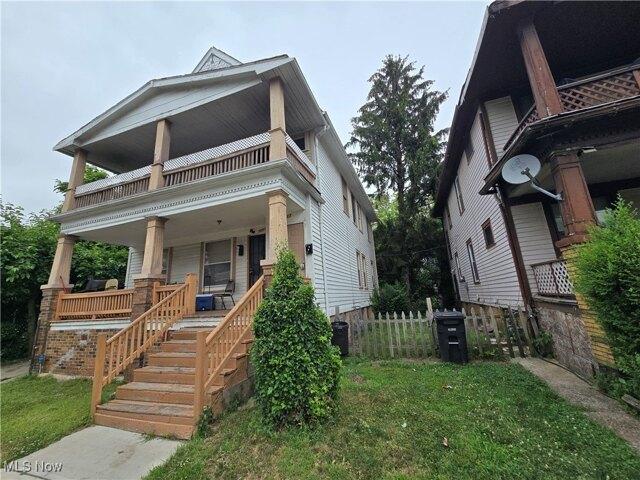 house with 4 bedroom, Cleveland OH DLS94872666
