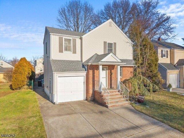 house with 4 bedroom, Clifton NJ DLS100028949