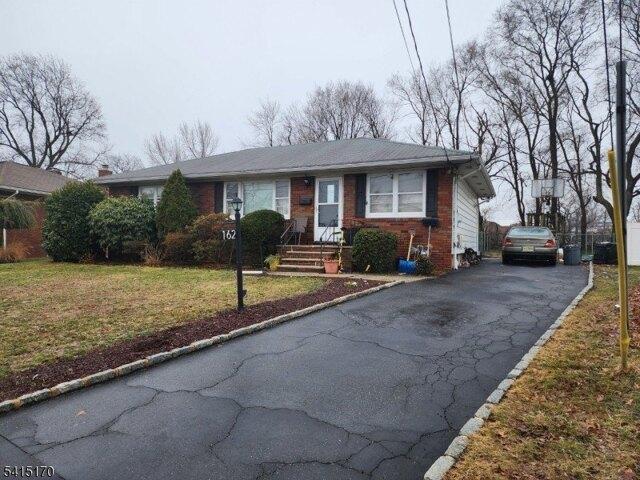 house with 4 bedroom, Clifton NJ DLS102312912