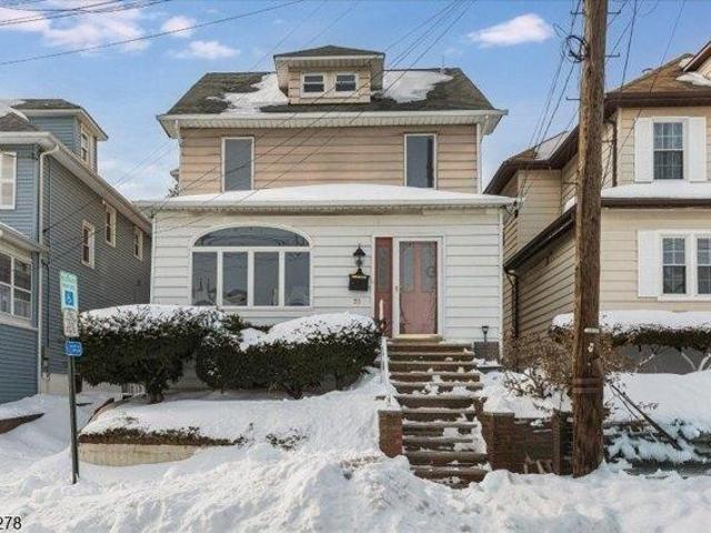 house with 4 bedroom, Clifton NJ DLS102478078