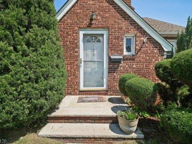 house with 4 bedroom, Clifton NJ DS104113980