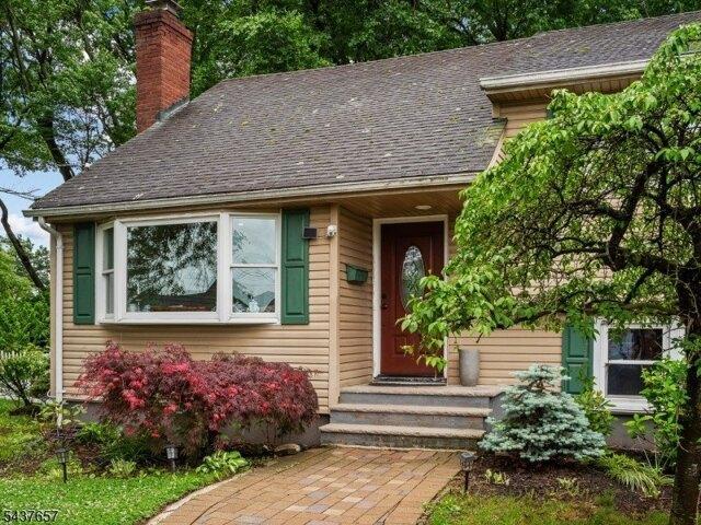 house with 4 bedroom, Clifton NJ DS104331309