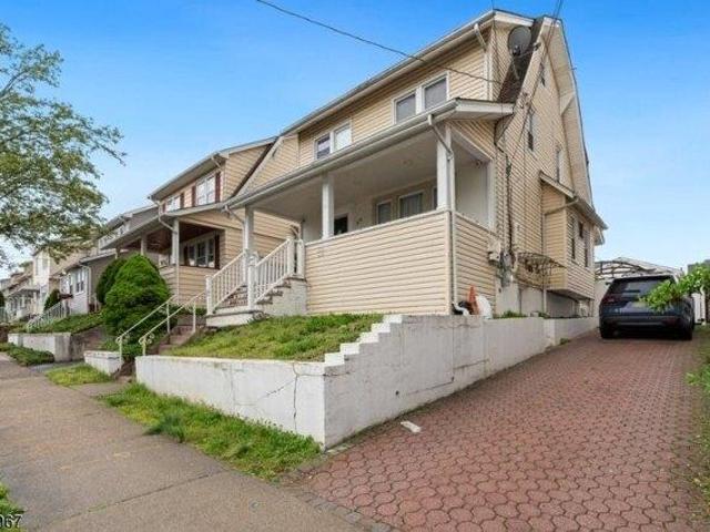 house with 4 bedroom, Clifton NJ DS102727294