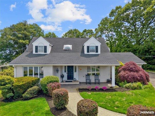 house with 4 bedroom, Clifton NJ DS102827222