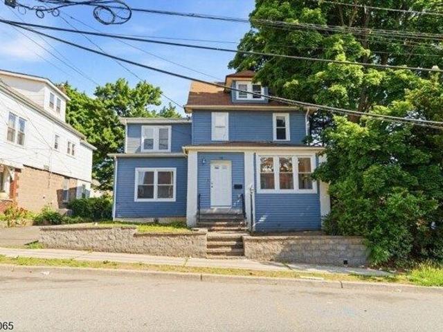 house with 4 bedroom, Clifton NJ DS103664307