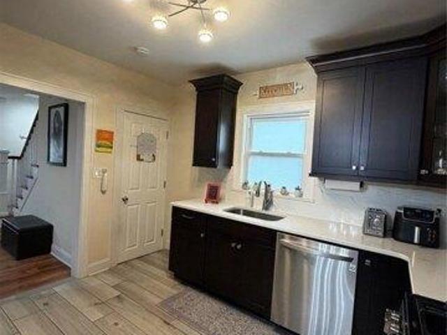 house with 4 bedroom, Clifton NJ ES104329317