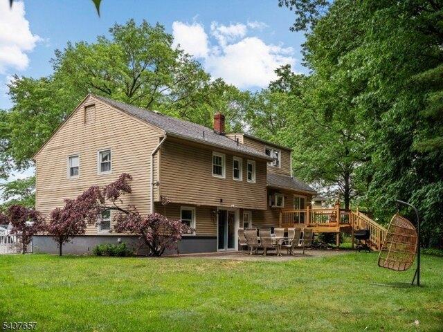 house with 4 bedroom, Clifton NJ ES104331309