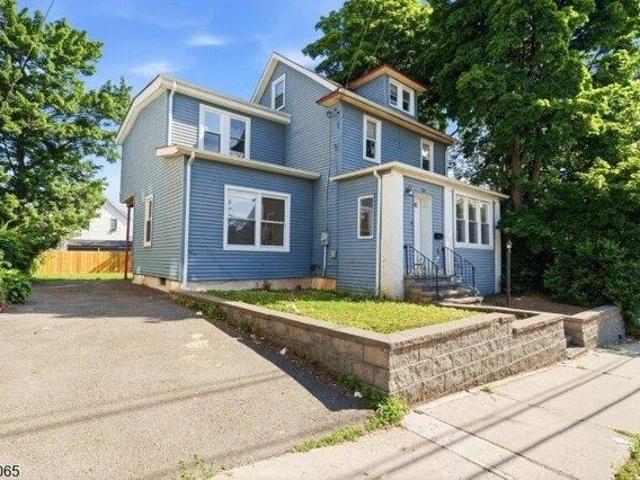 house with 4 bedroom, Clifton NJ ES103664307