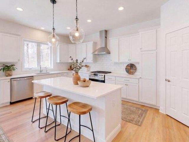 house with 4 bedroom, Clifton Park NY ES103605413
