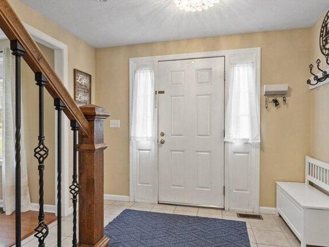 house with 4 bedroom, Clinton MA DS104076186