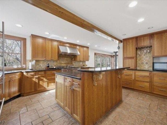 house with 4 bedroom, Clinton NJ DLS102564353