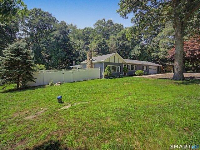 house with 4 bedroom, Clinton CT ES104832528
