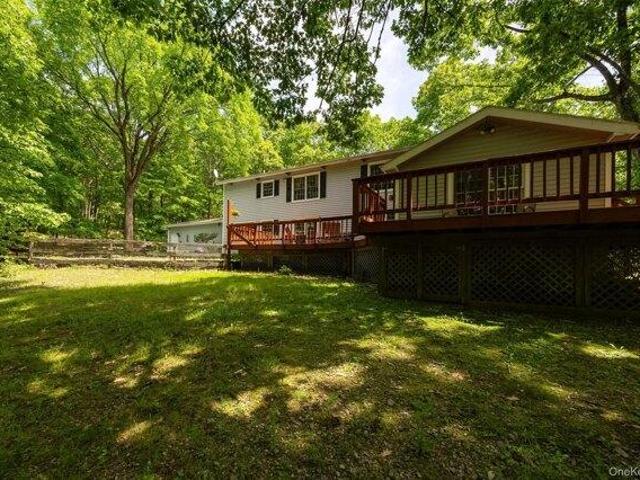 house with 4 bedroom, Clinton Corners NY DS103603143