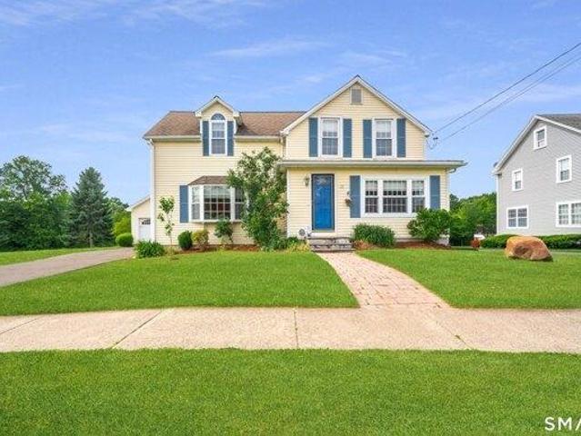 house with 4 bedroom, Cromwell CT ES105112823