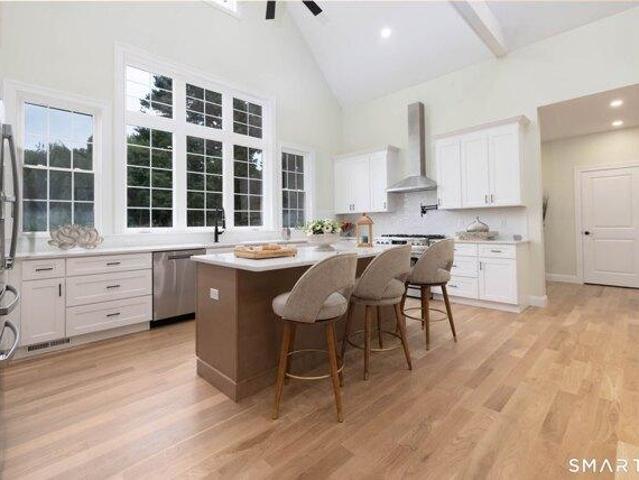 house with 4 bedroom, Cromwell CT ES105123019