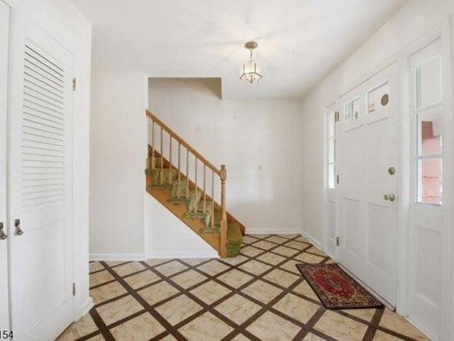 house with 4 bedroom, Cranford NJ DLS102254719