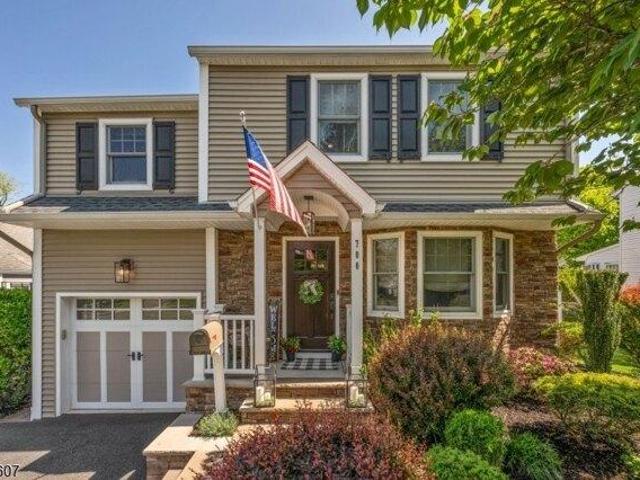 house with 4 bedroom, Cranford NJ DS103437079
