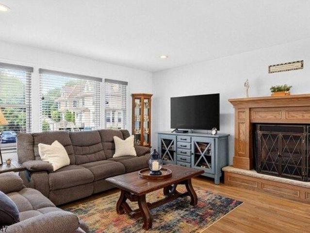 house with 4 bedroom, Cranford NJ DS103664424
