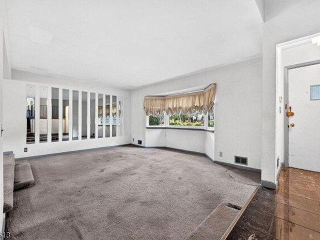 house with 4 bedroom, Cranford NJ ES105203832