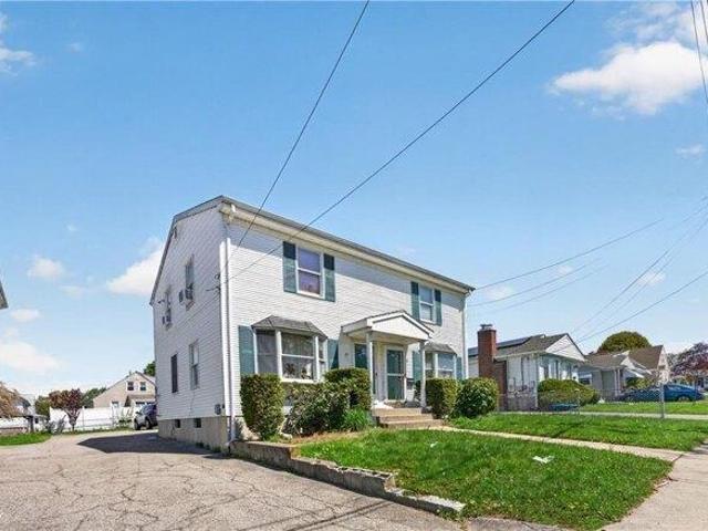 house with 4 bedroom, Cranston RI DLS102411011