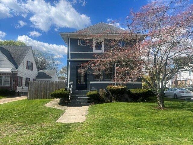 house with 4 bedroom, Cranston RI DLS102373178