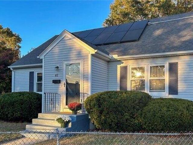 house with 4 bedroom, Cranston RI DS102344685