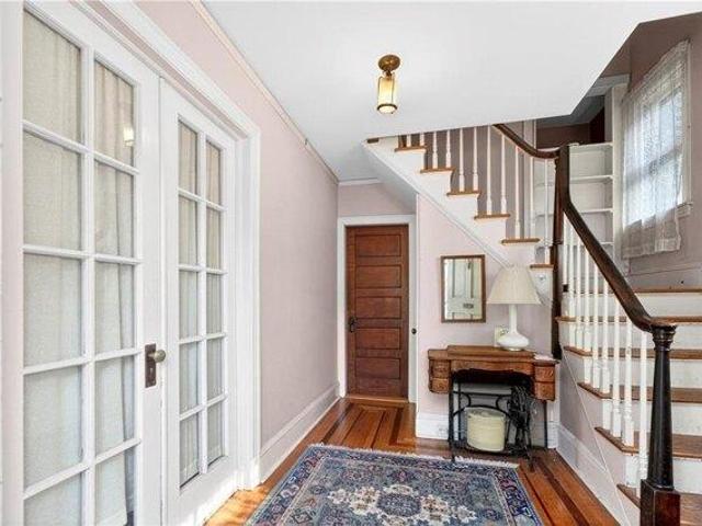 house with 4 bedroom, Cranston RI DS103436327