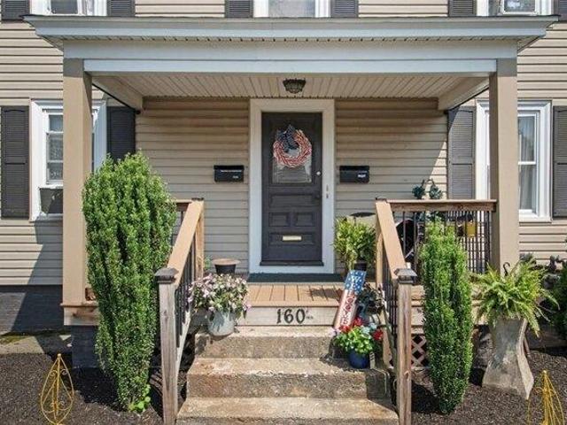 house with 4 bedroom, Cranston RI DS103888218