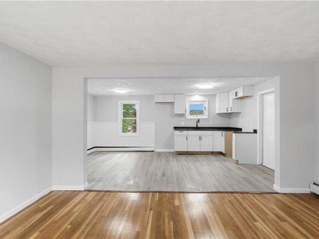 house with 4 bedroom, Cranston RI DS104297169