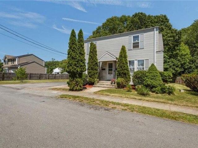 house with 4 bedroom, Cranston RI DS104441120