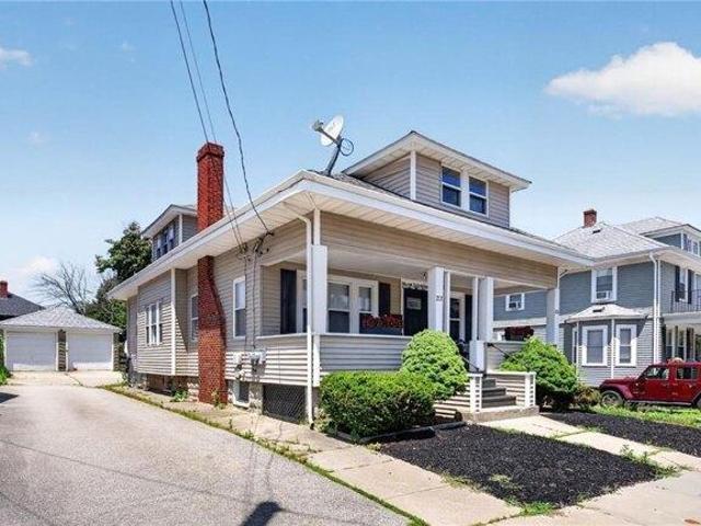 house with 4 bedroom, Cranston RI DS104479826