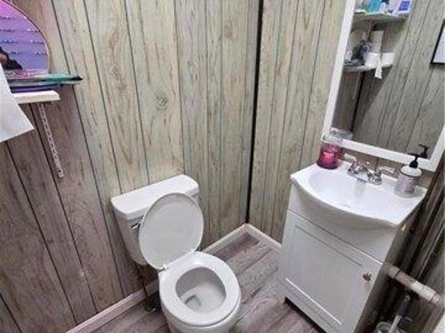 house with 4 bedroom, Cranston RI ES103125753