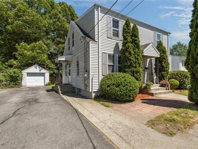 house with 4 bedroom, Cranston RI ES103495604