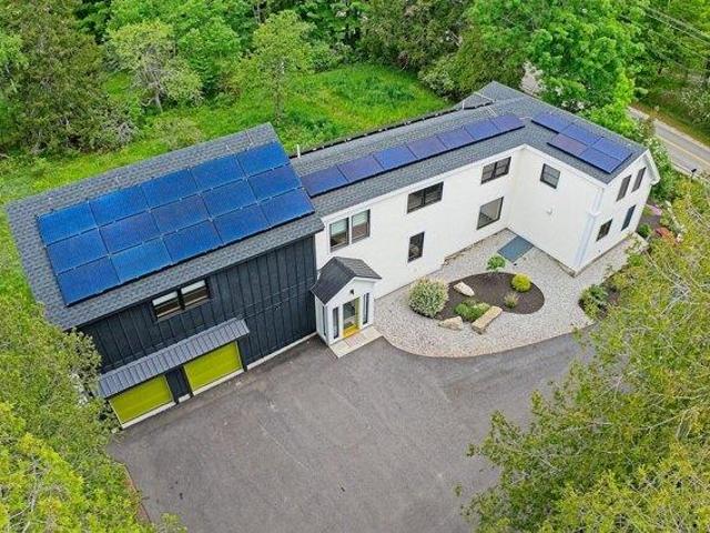 house with 4 bedroom, Cumberland ME DS103124853