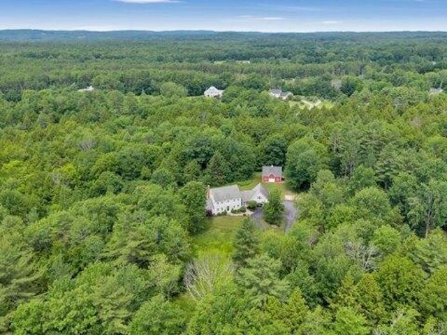 house with 4 bedroom, Cumberland ME ES104151324