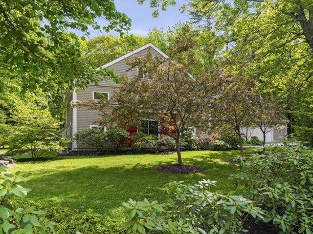 house with 4 bedroom, Cumberland ME ES103074471