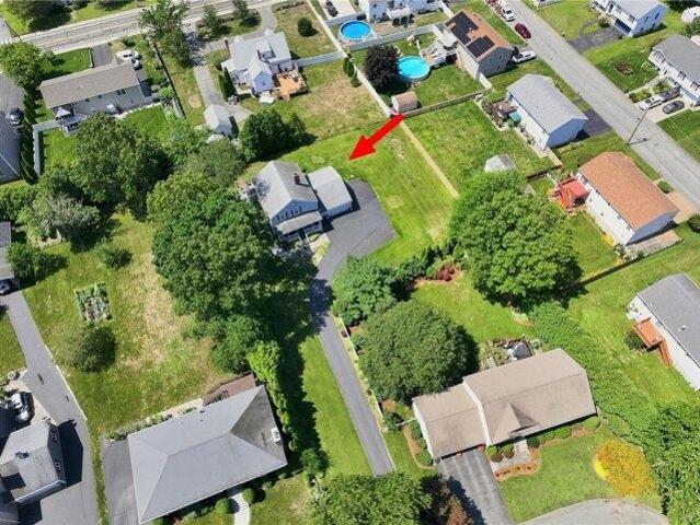 house with 4 bedroom, Cumberland RI ES105160217