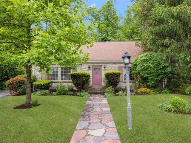 house with 4 bedroom, Cumberland RI ES103624182