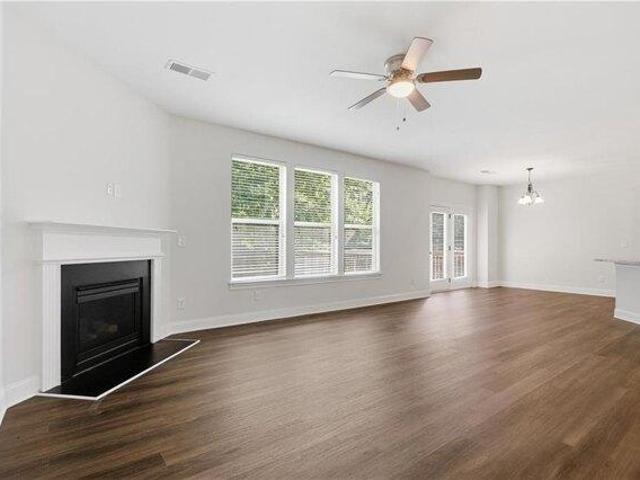 house with 4 bedroom, Cumming GA ES104899507