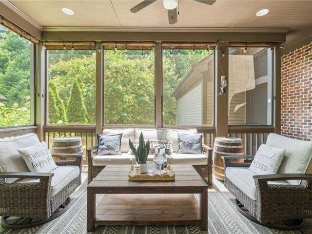 house with 4 bedroom, Cumming GA ES104902441
