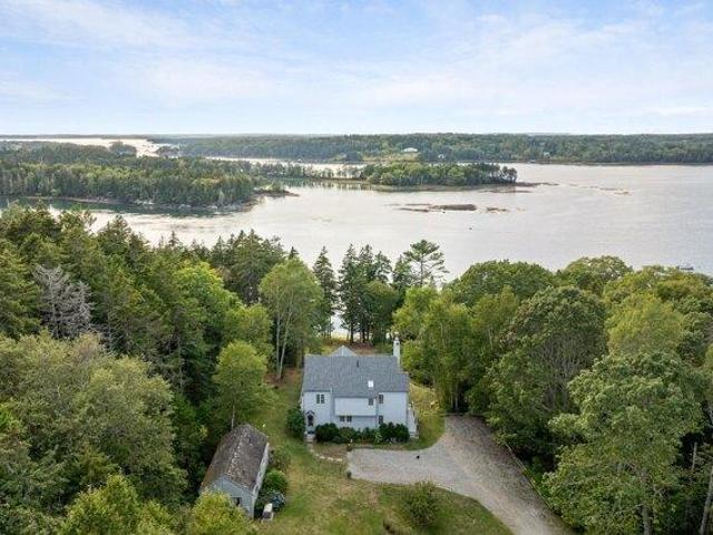 house with 4 bedroom, Cushing ME DLS103125887